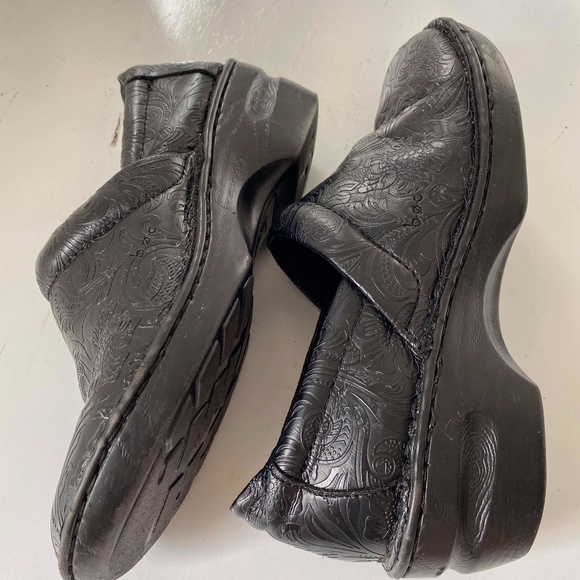 b.o.c. | Shoes | Womens Boc Peggy Clogs | Poshmark